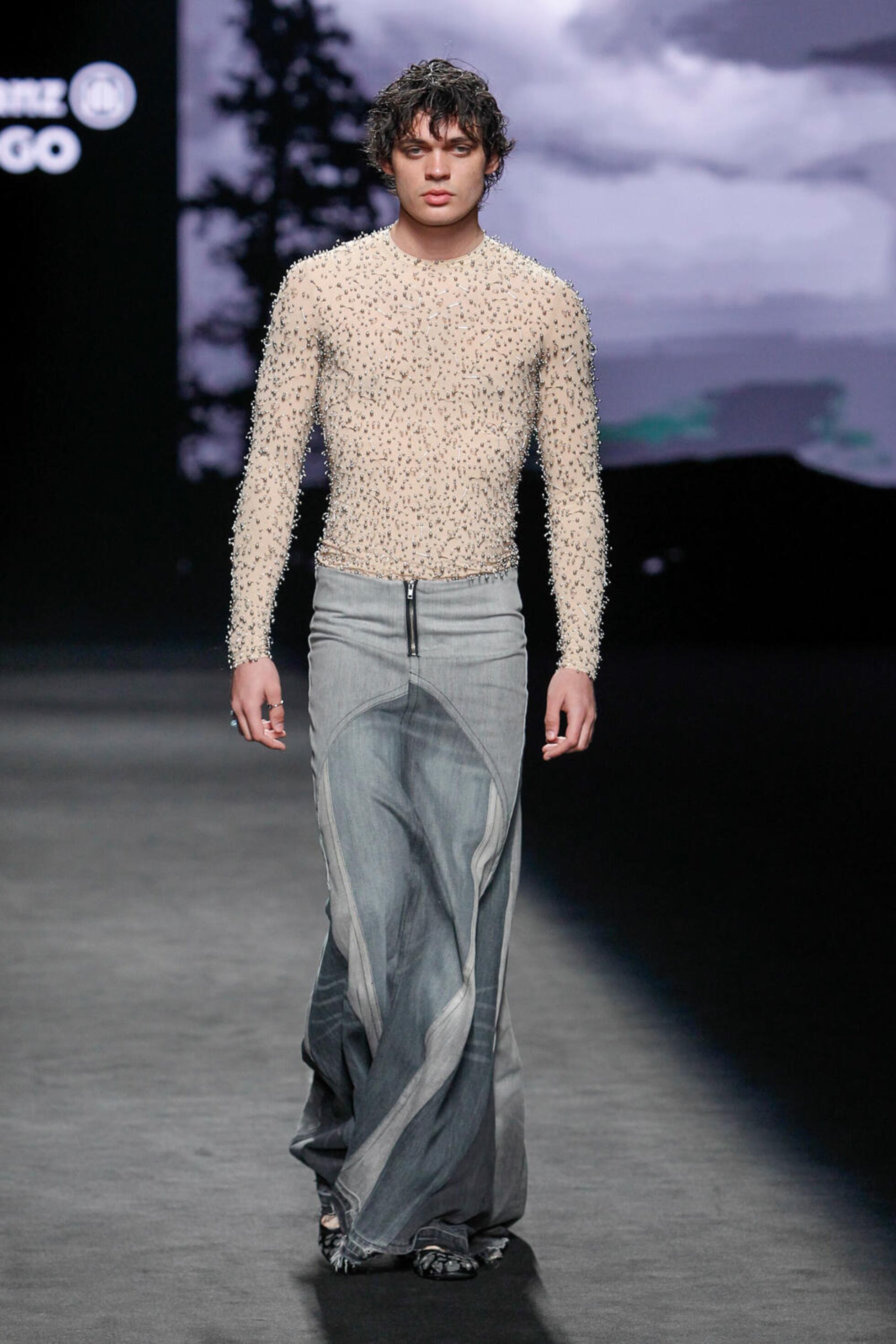 Reparto Studio: ecos punk y extravagancia medida | Fotos | Pasarelas de Moda | S Moda | EL PAÍS