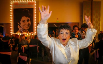 Muere la icónica cantante chilena Cecilia, ‘la incomparable’ | EL PAÍS ...
