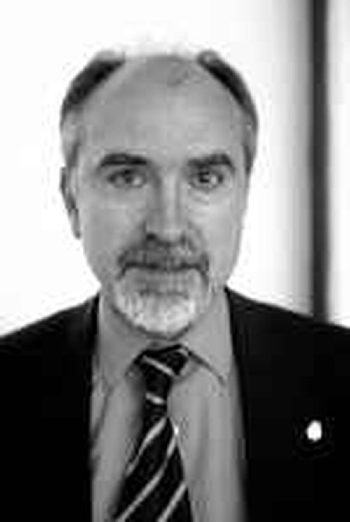 B-32905. COLOR. GABRIEL PENA. ERC LLEIDA. FOTO: HERMINIA SIRVENT ...