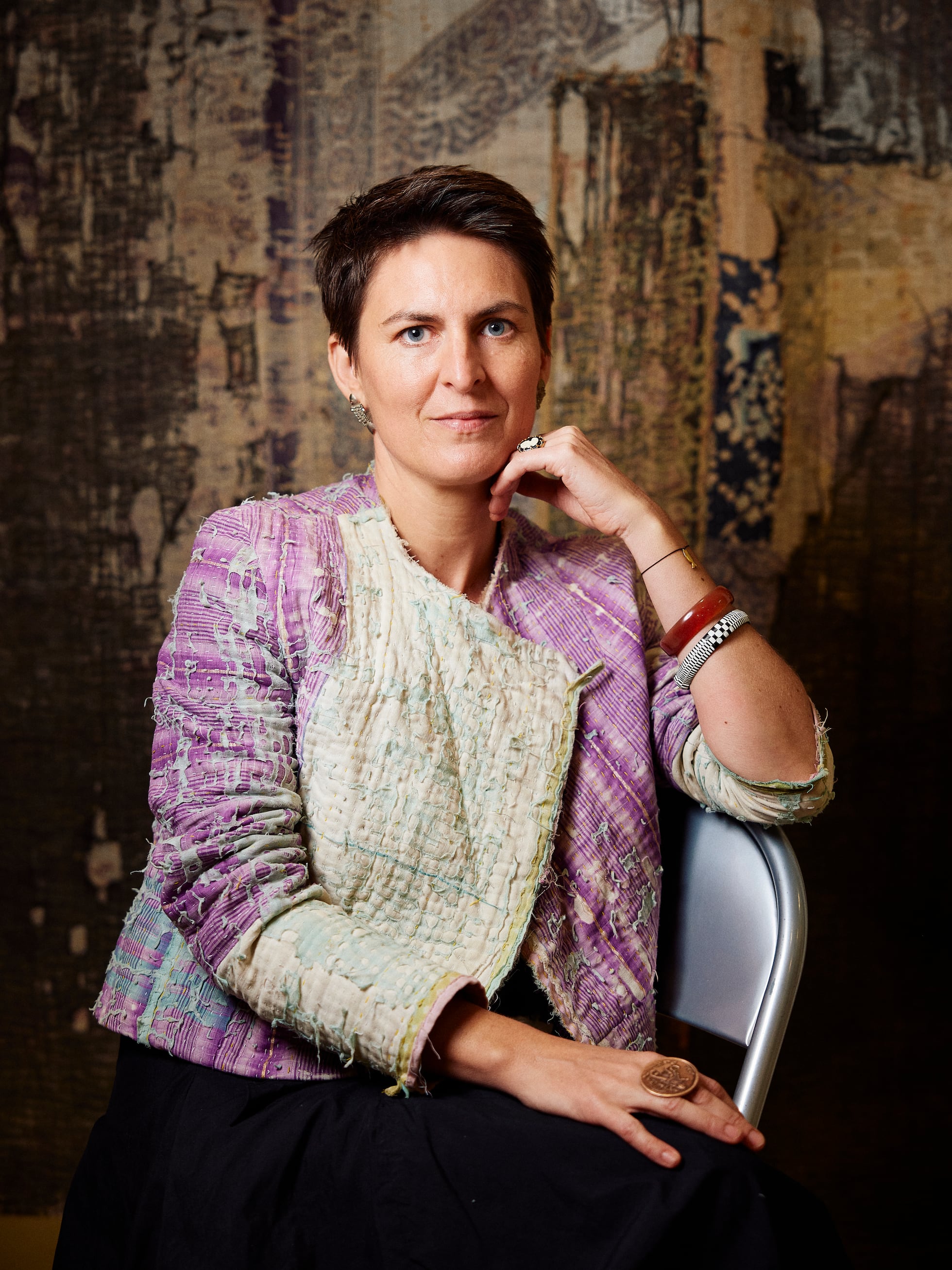 Anna Heringer: “Nuestra sociedad da valor a lo que cuesta dinero y se ...