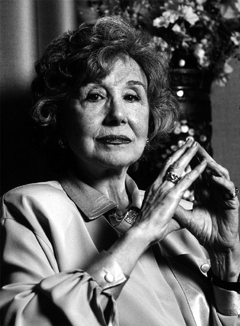 Mary Carrillo, la más completa señora de las tablas | Necrologicas | EL ...