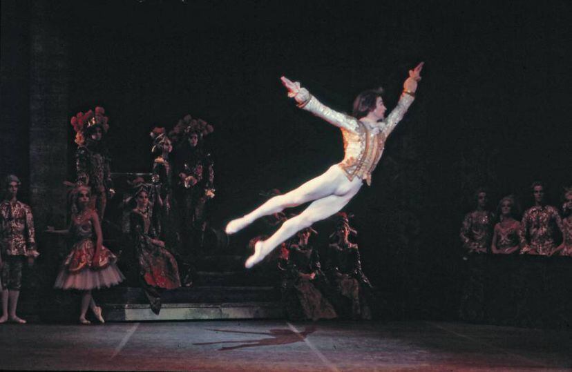 Rudolf Nureyev, el bailarín que danzaba por la libertad | Gente | EL PAÍS