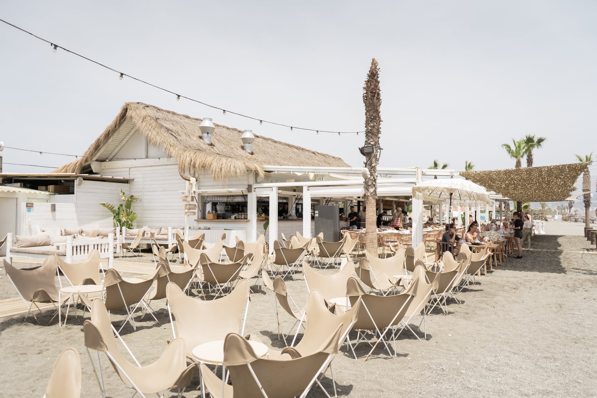 Seis ‘beach clubs’ en la costa de Málaga para darse un capricho | El ...