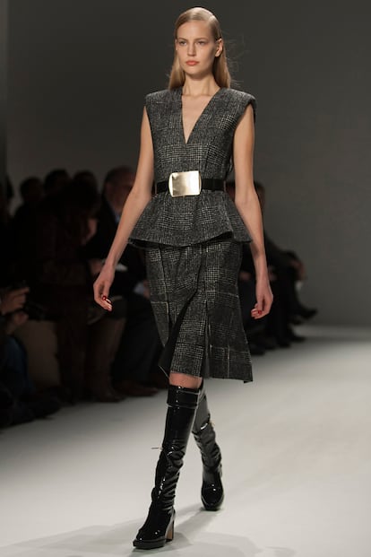 El eterno minimalismo de Calvin Klein Collection | Fotos | Pasarelas de ...