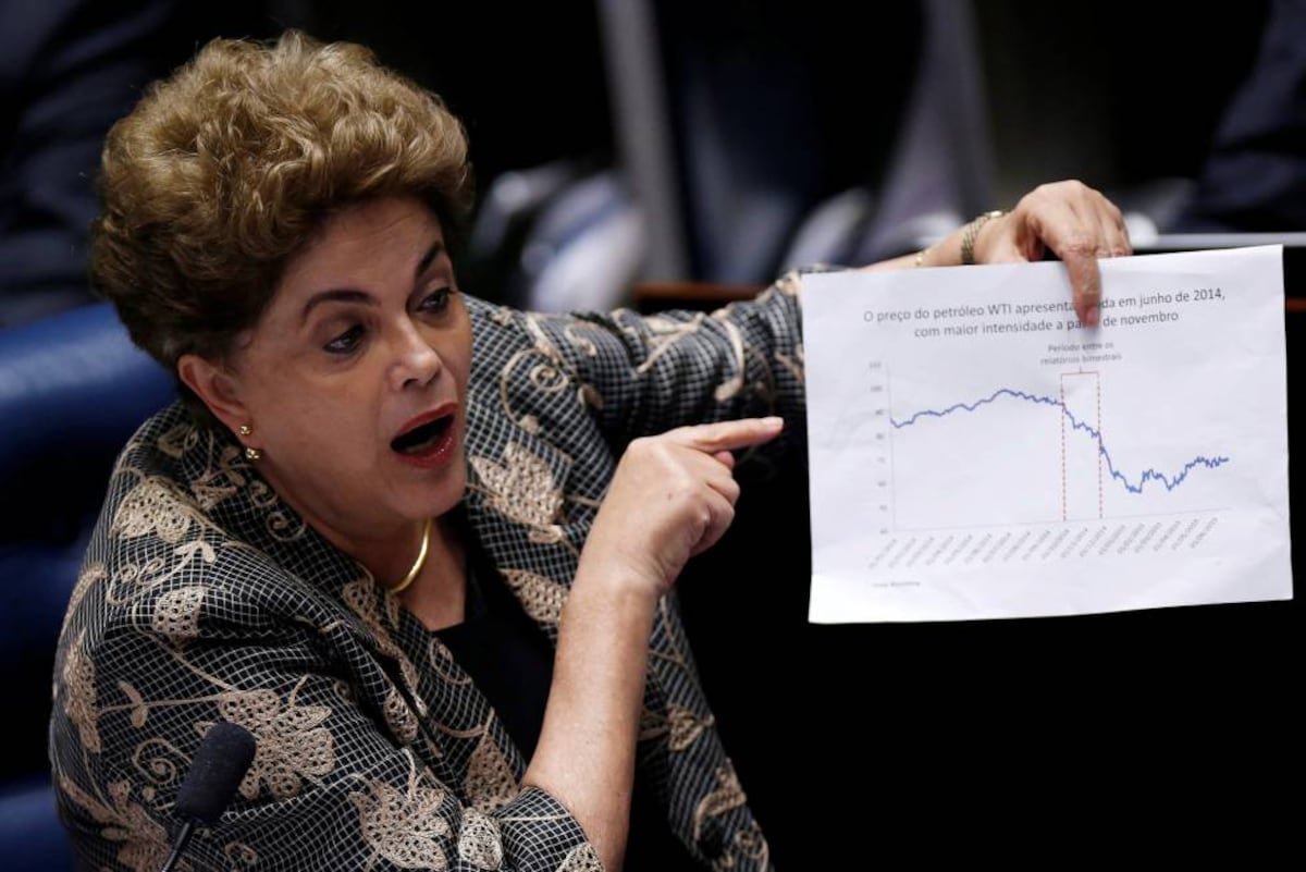 Dilma Rousseff se defiende durante más de 14 horas en el senado ...