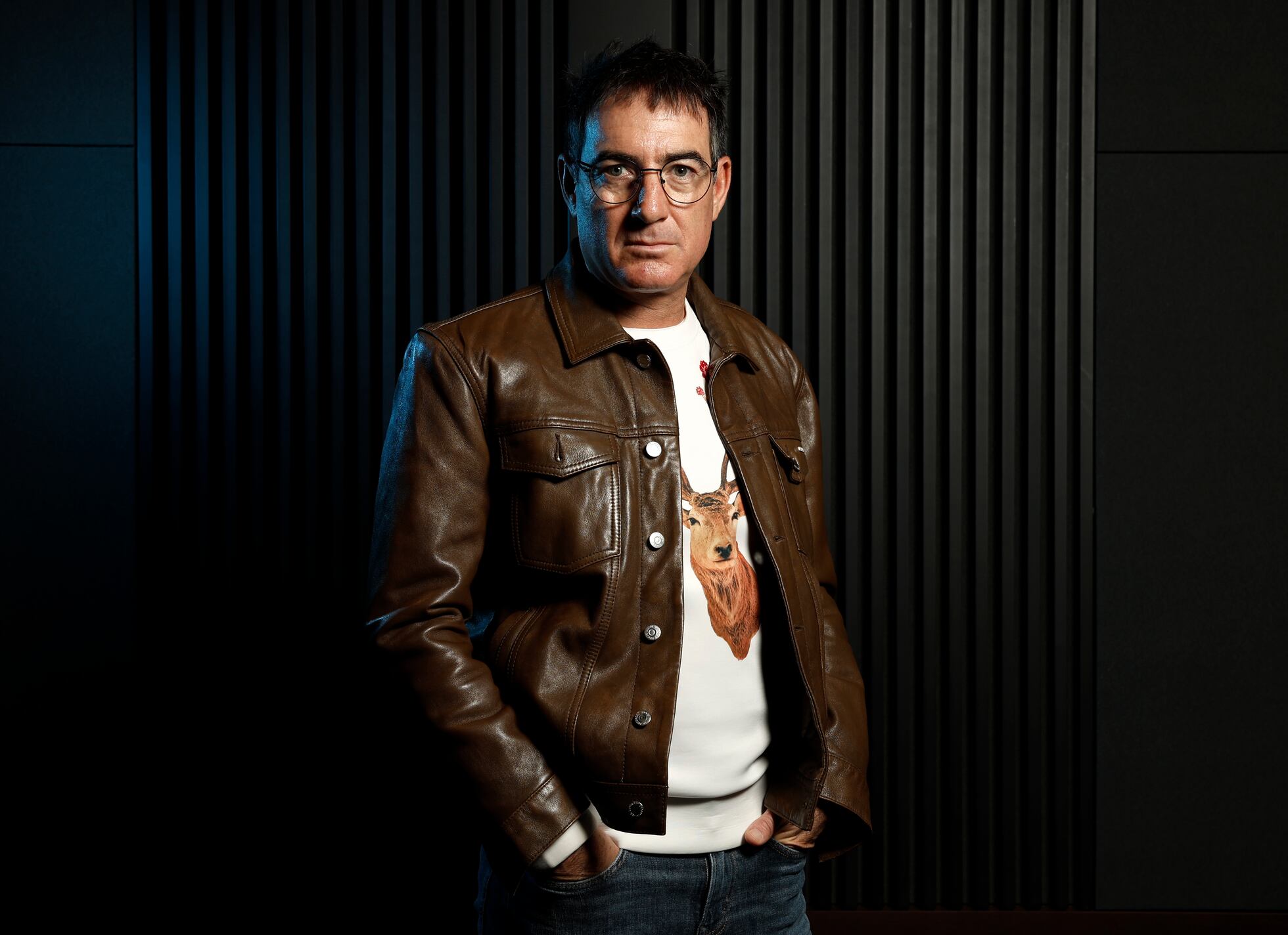 Álex Pina, creador de ‘La casa de papel’, encierra a ricos en un búnker ...