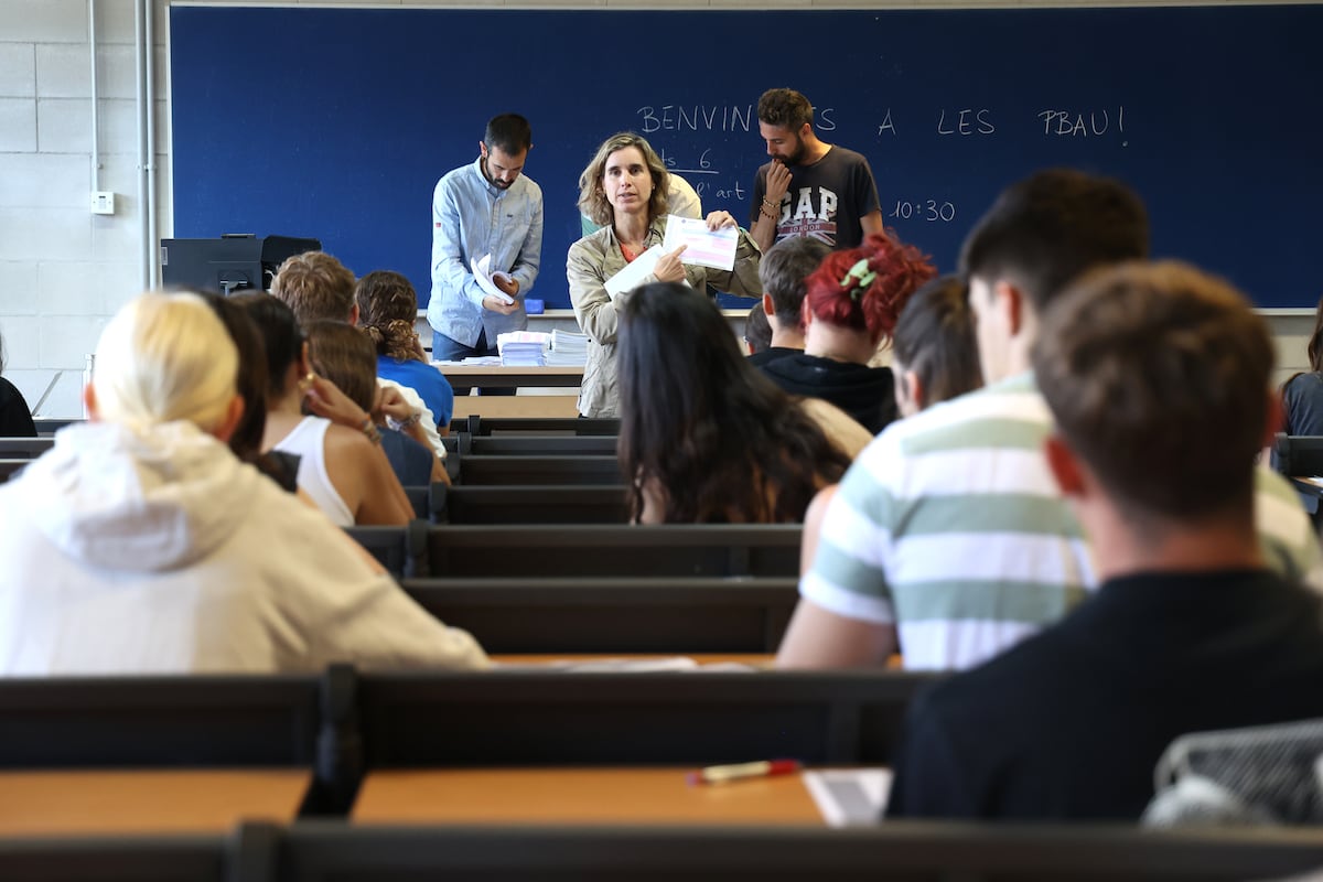 La Brecha Salarial De Género Se Agrava En La Universidad Ellas Cobran