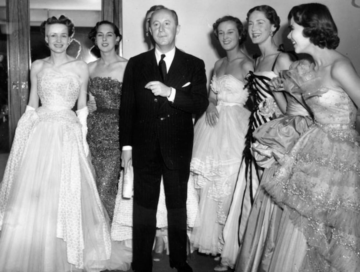 Se cumplen 65 del nacimiento del New Look | Fotos | S Moda: Revista de ...