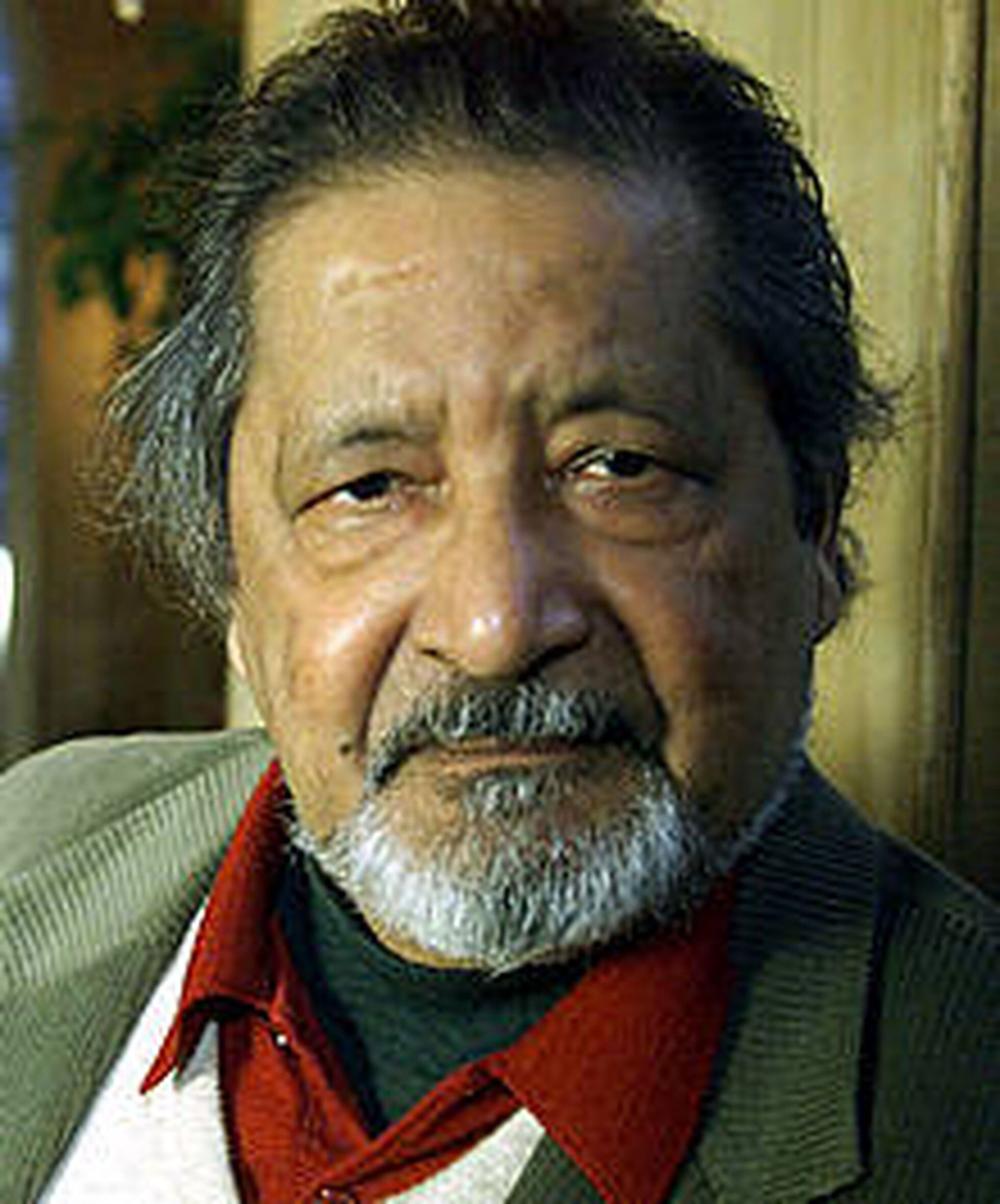 El escritor británico V.S. Naipaul gana el Premio Nobel de Literatura ...