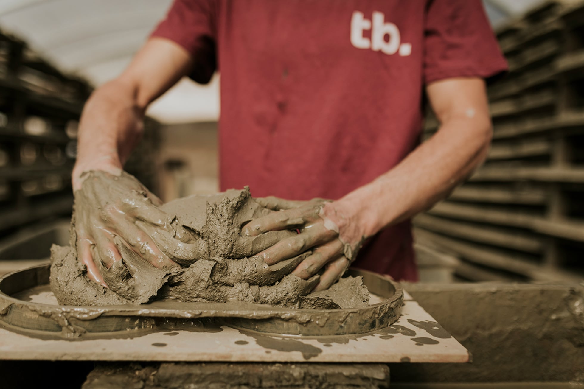 La fórmula del éxito de los azulejos de barro que se fabrican en Málaga ...