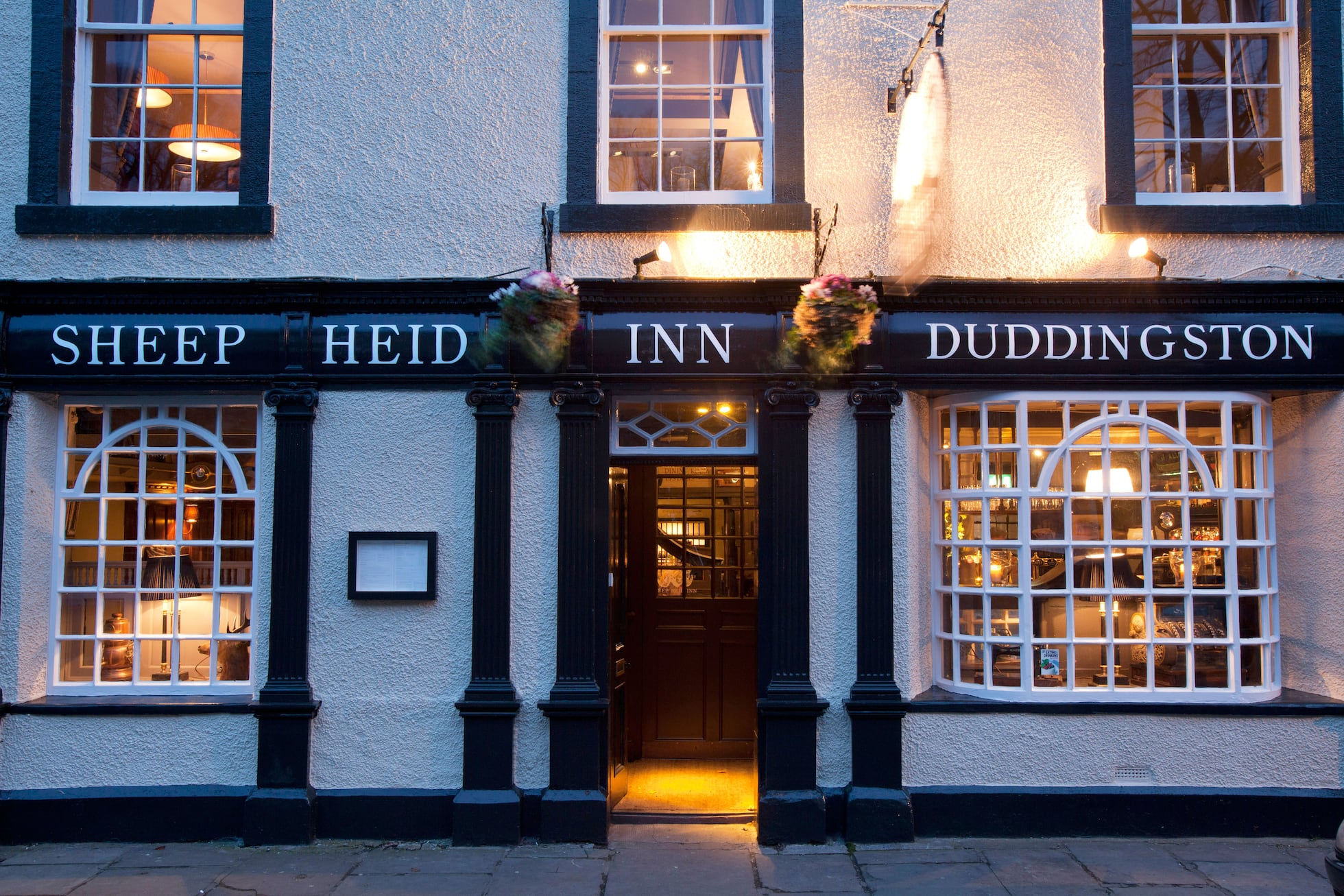 Un bar con 150 tipos de whisky o el local más antiguo de Escocia: de ...