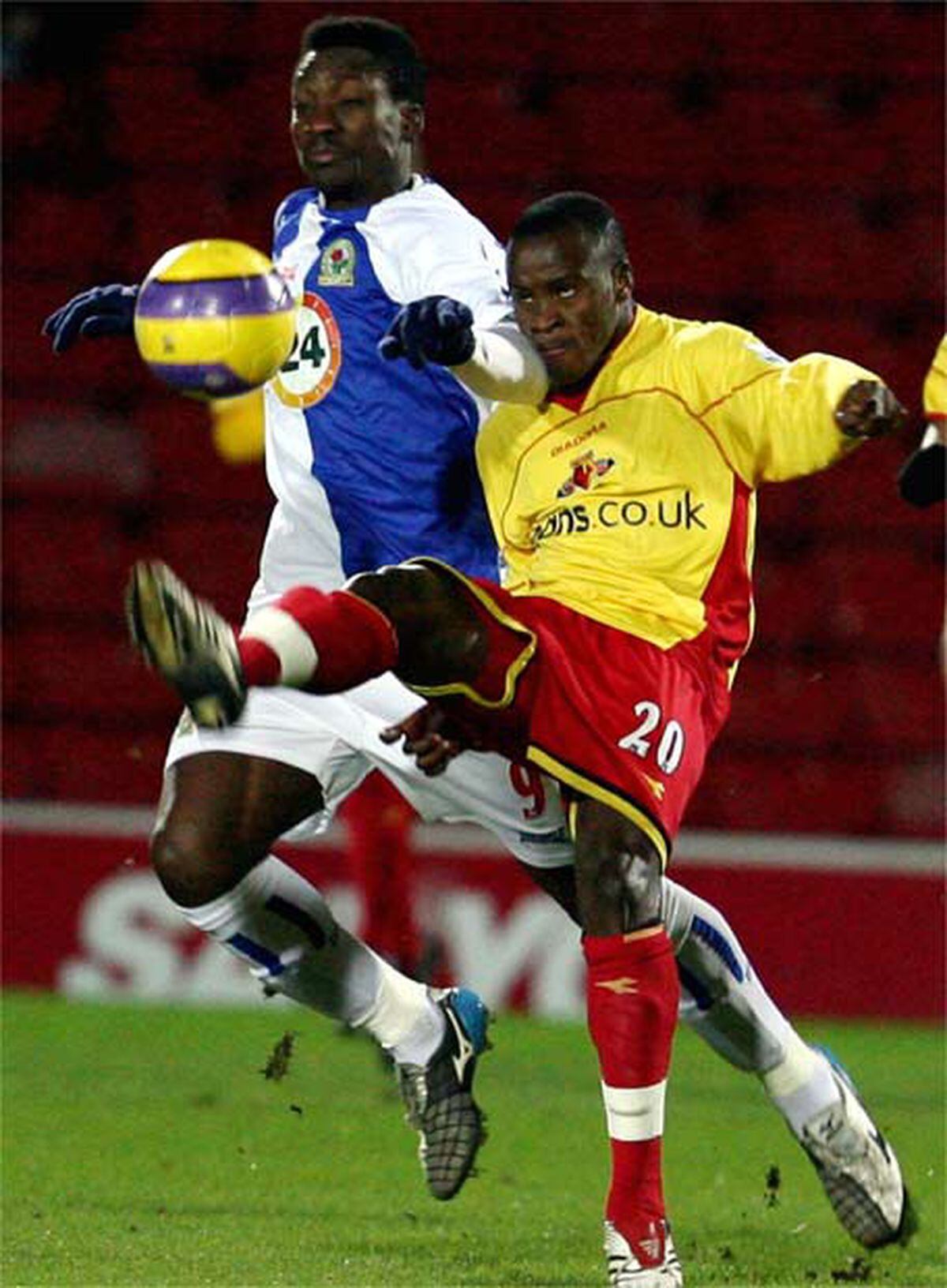 Al Bangura En Un Partido Del Watford Deportes El PaÍs