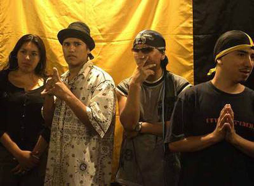 Los Latin Kings cumplen un año como asociación cultural en Cataluña ...