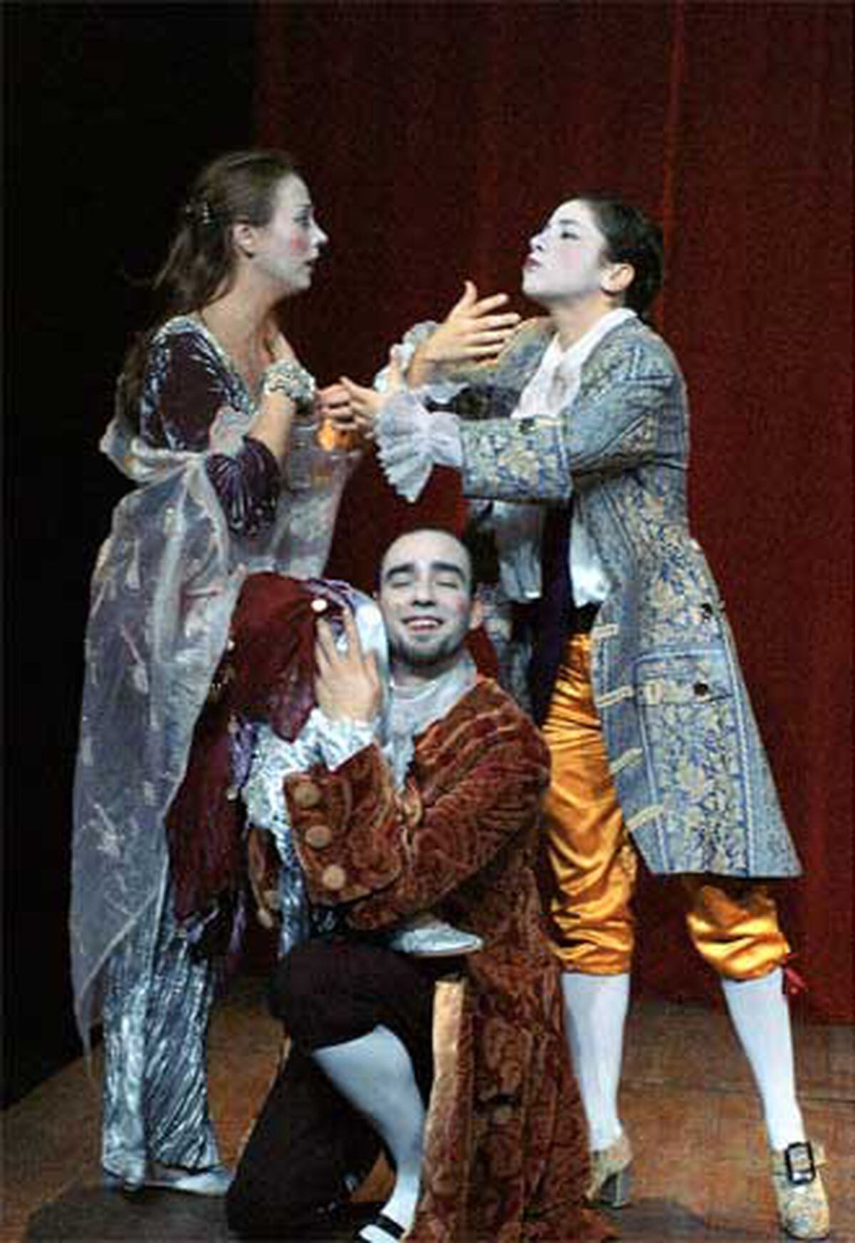 Ester Cort, Anna Sahun y Juan Carlos Martel | Babelia | EL PAÍS