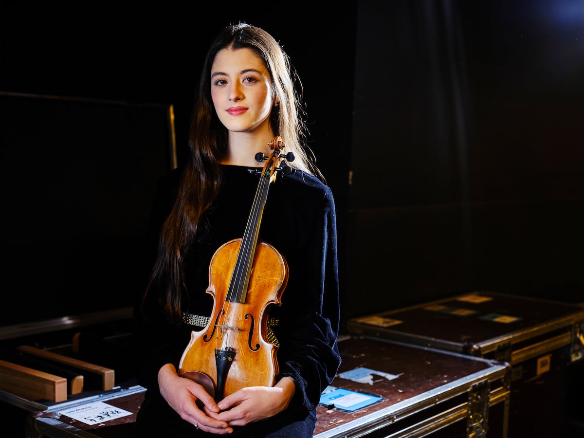 María Dueñas: la nueva estrella mundial del violín es esta española de ...