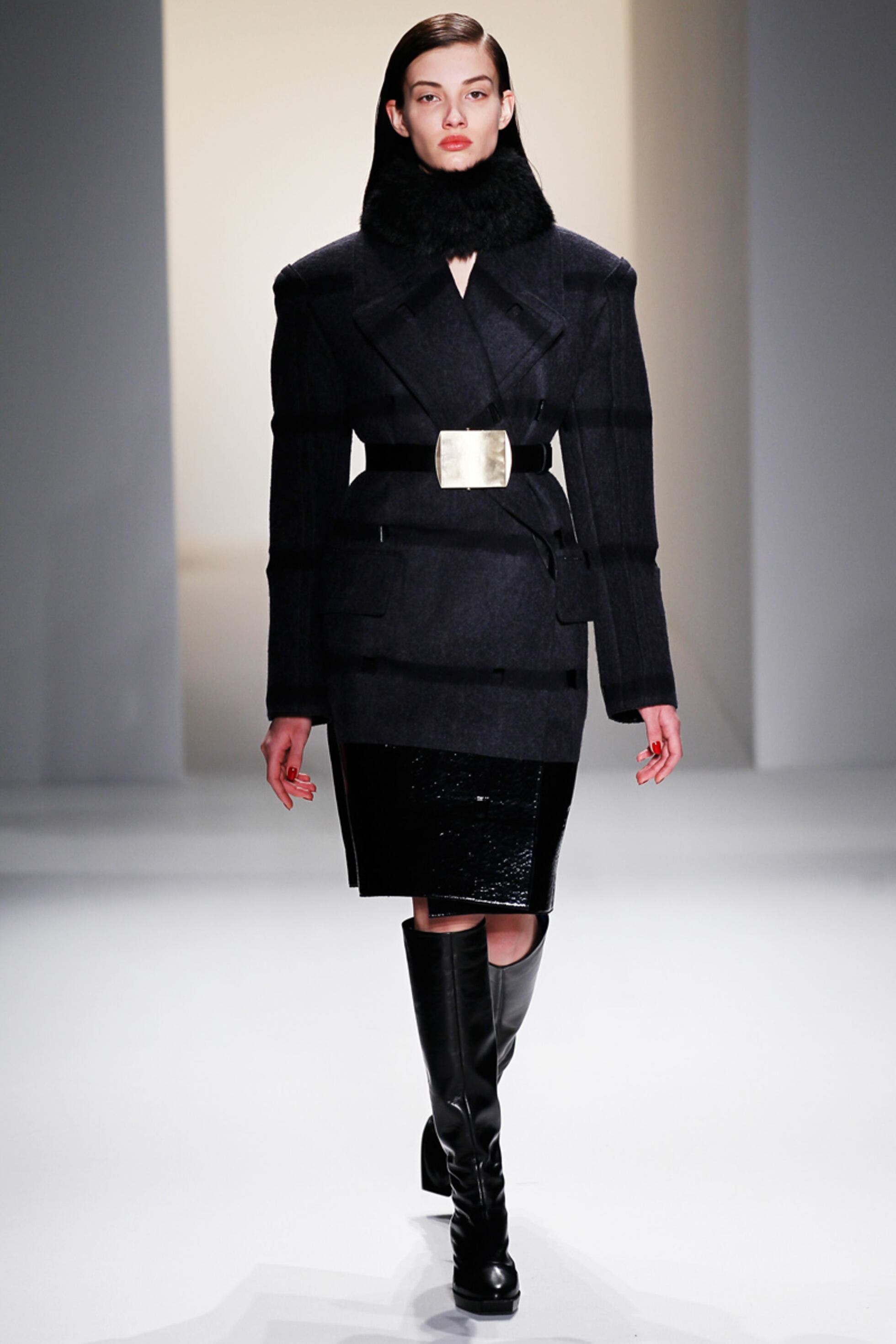 El eterno minimalismo de Calvin Klein Collection | Fotos | Pasarelas de ...