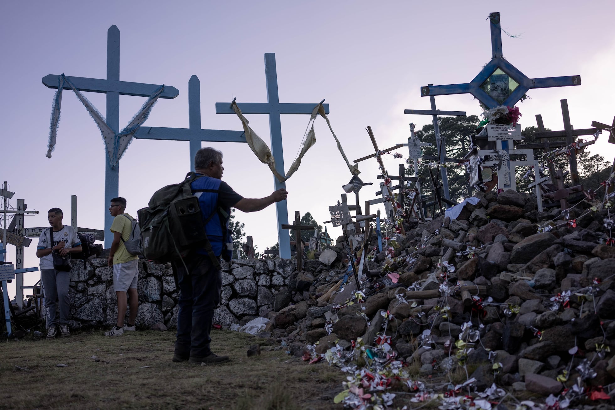 Semana Santa: La ruta de los cristos rotos a Chalma, en imágenes ...