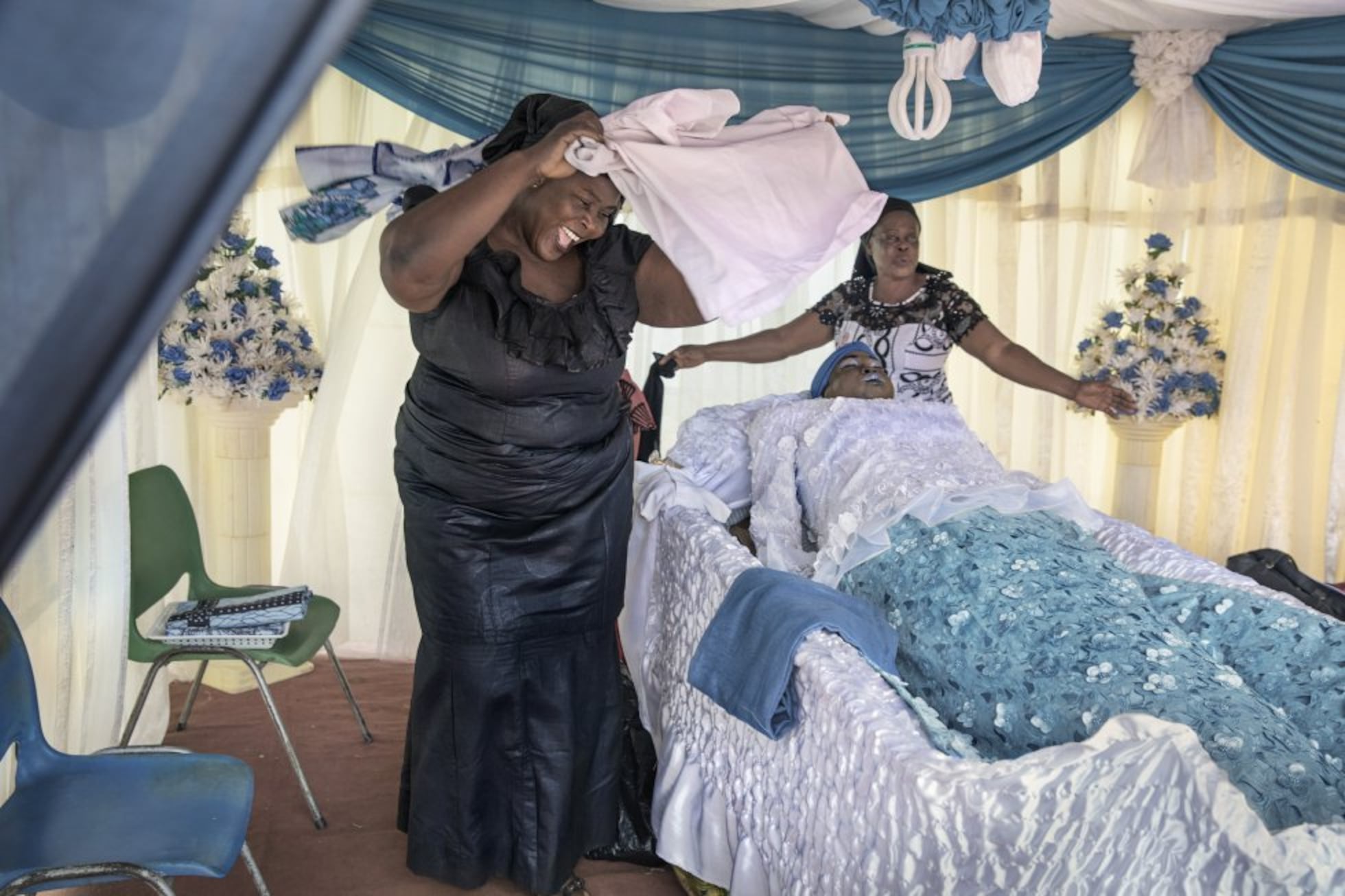 Funerales en Ghana La épica despedida: La épica despedida | Fotos ...