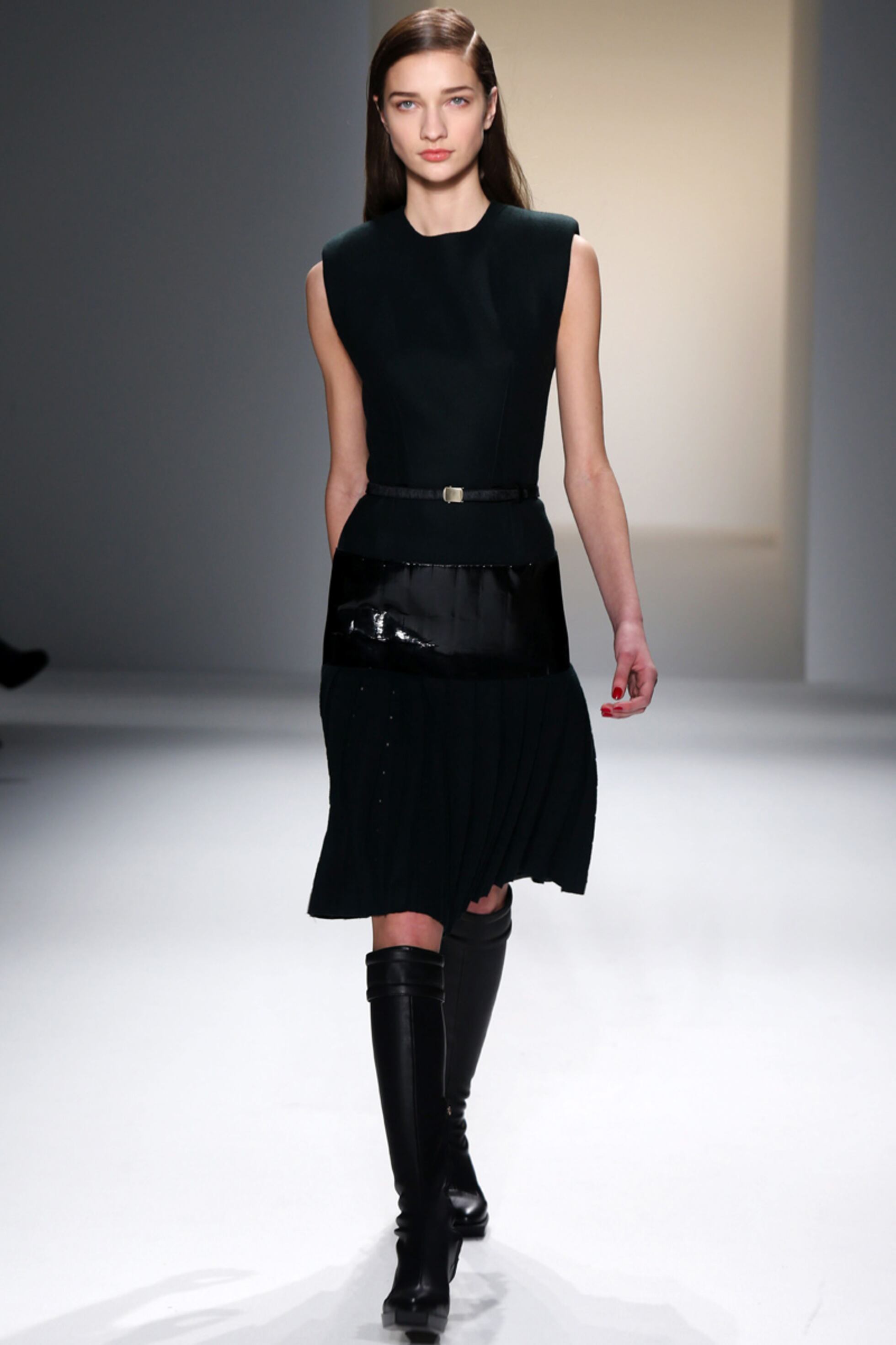 El eterno minimalismo de Calvin Klein Collection | Fotos | Pasarelas de ...