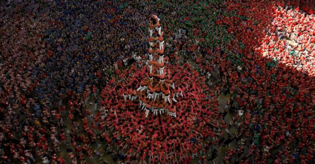 La Colla Vella de Valls triomfa en el Concurs de Castells de Tarragona ...