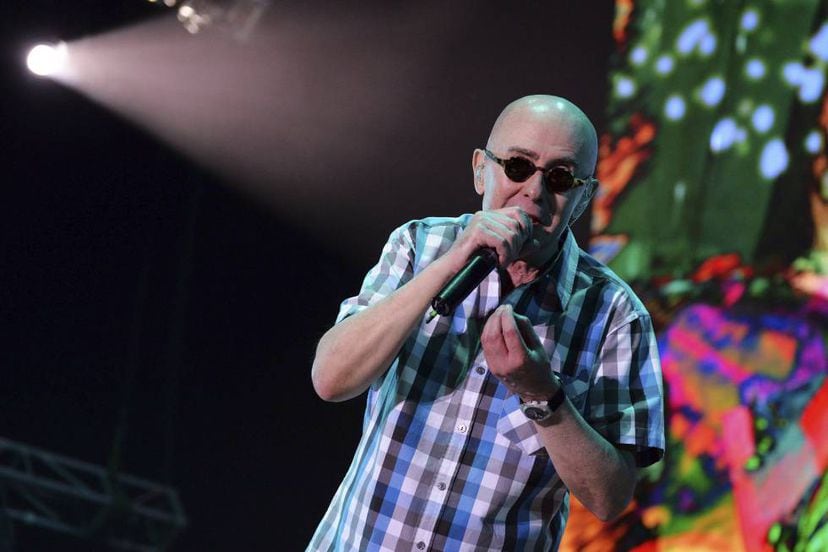 Recital del Indio Solari: Una multitud se moviliza para asistir a la ...