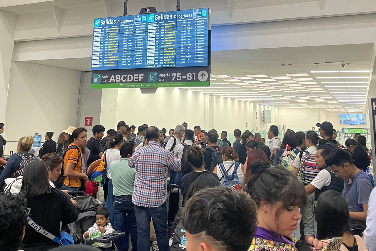 Una Fuga De Gas En El Aeropuerto De La Ciudad De México Provoca Un