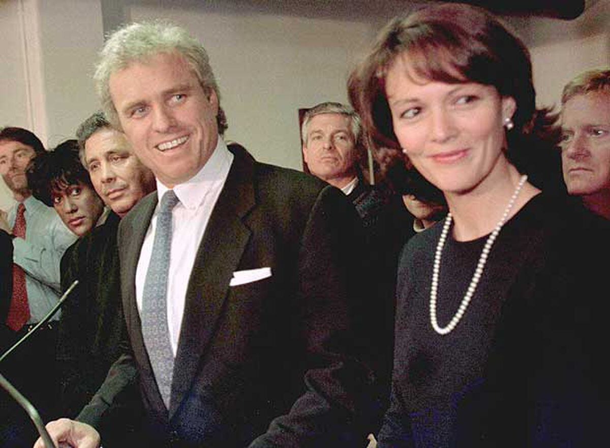 Joe Kennedy y Beth Kelly | Agenda | EL PAÍS