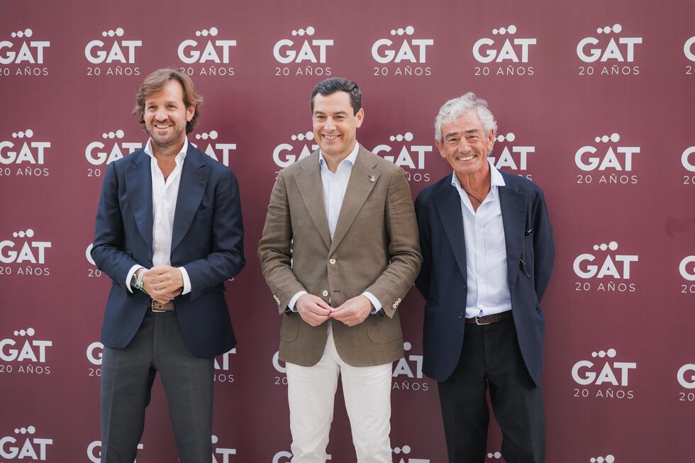 GAT Inversiones inaugura el megacomplejo Laguna Beach en Málaga y suma ...