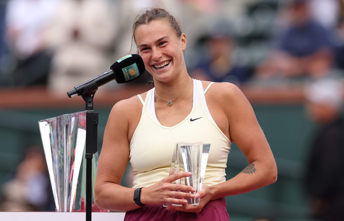Rybakina defeats Sabalenka to win Indian Wells title | Sports | EL PAÍS ...