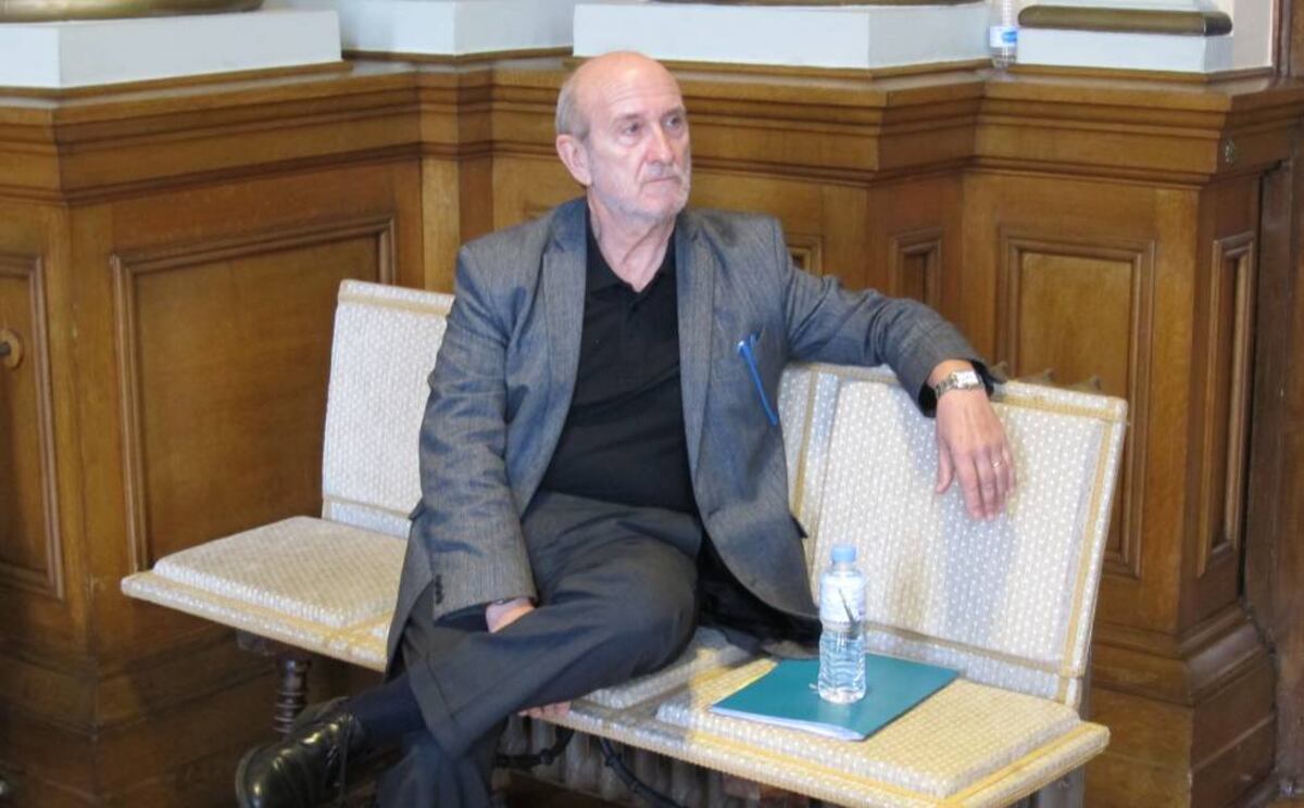 Javier Angulo renueva como director de la Seminci | Cultura | EL PAÍS