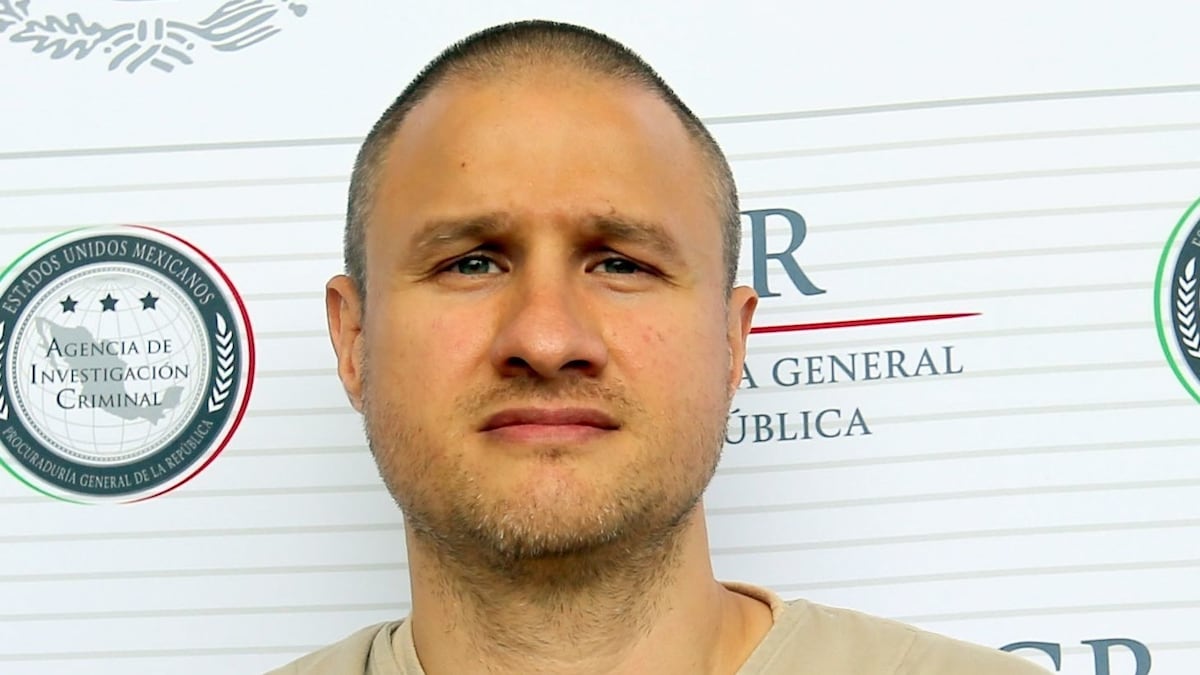 Mexican President López Obrador makes cartel hitman ‘La Barbie’ a ...