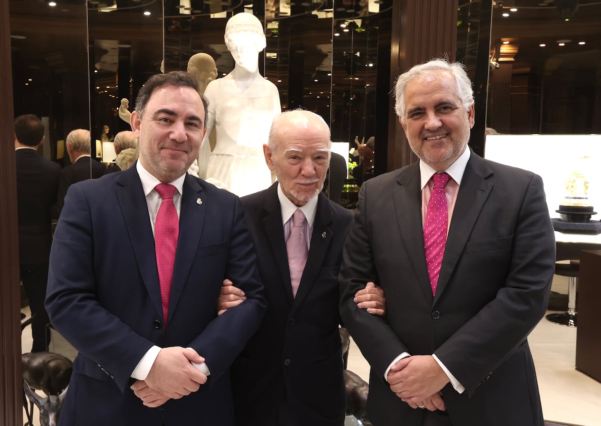 Yanes: una marca histórica de la joyería española cuyo arte mira hacia ...