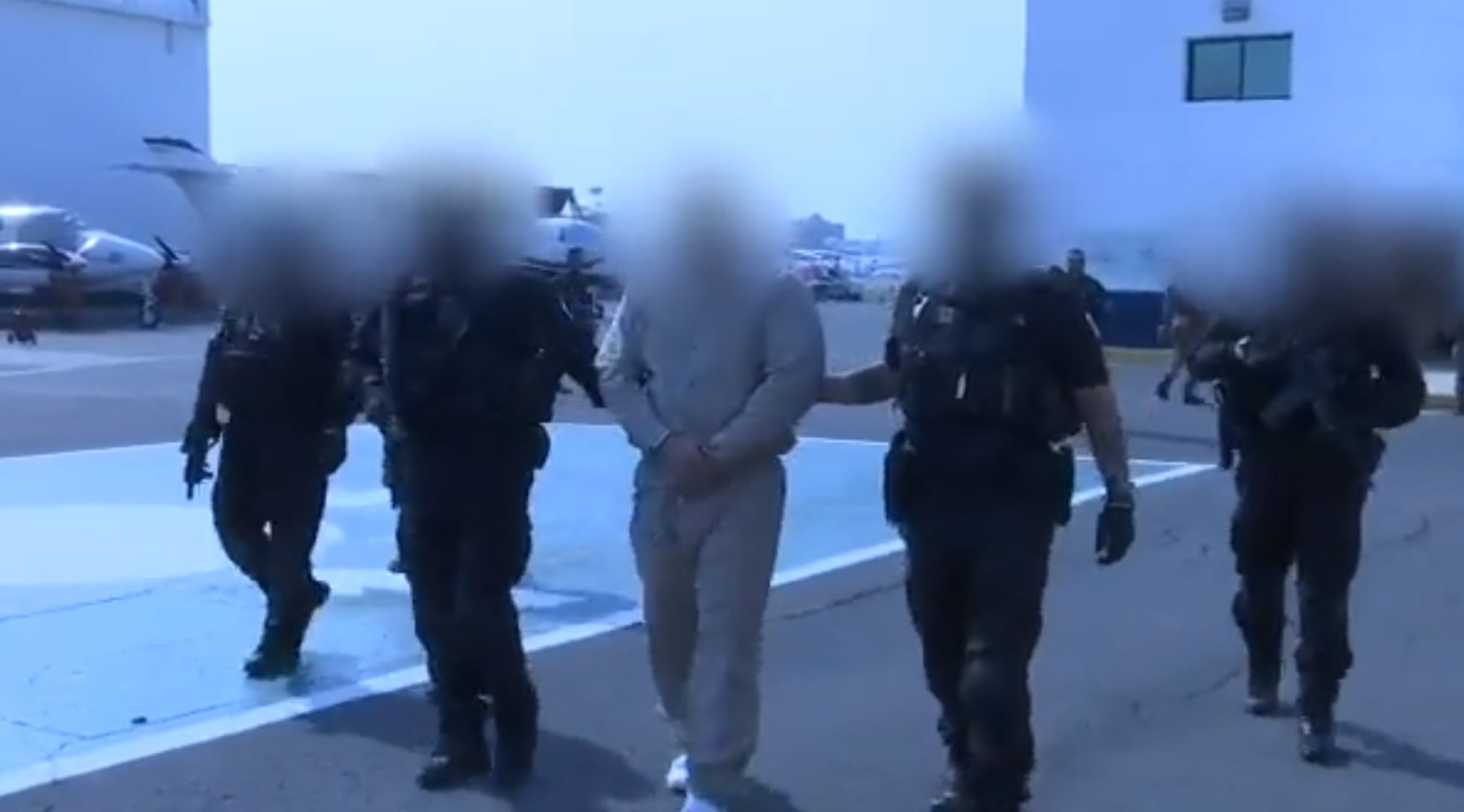 El Cholo Iván, the violent bodyguard in the shadow of El Chapo Guzmán ...