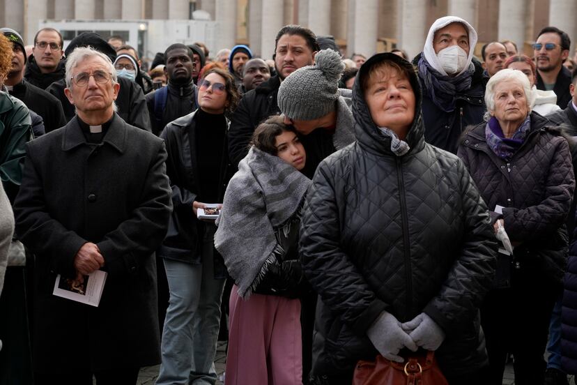 Ratzinger: El funeral del papa Benedicto XVI, en imágenes | Fotos ...