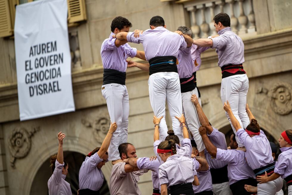 La Mercè 2025 culmina con el Piromusical, una ‘diada castellera ...
