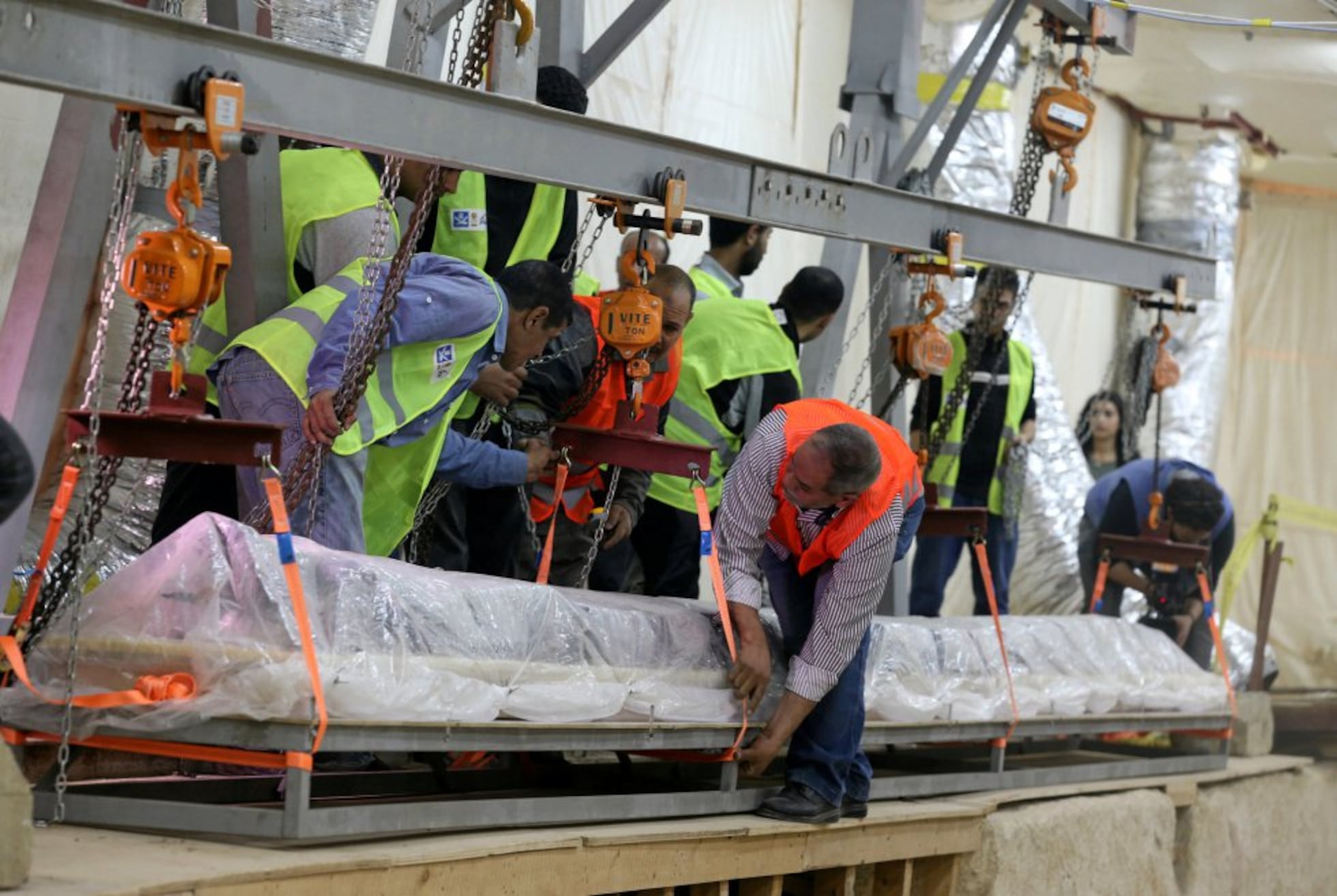 Comienza la restauración de la segunda barca funeraria de Keops | Fotos ...