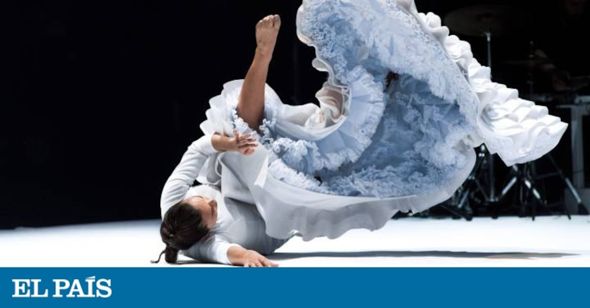 Flamenco: Rocío Molina baila, y baila mucho | Cultura | EL PAÍS