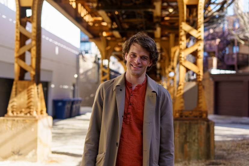 Daniel Knowles: “Los extraterrestres pensarían que los coches son las criaturas más poderosas y ...