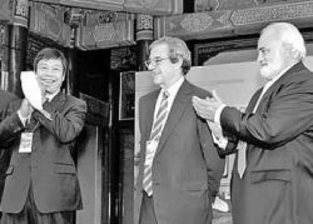 Telefónica se refuerza en China Netcom al llegar al 7,2% del capital ...