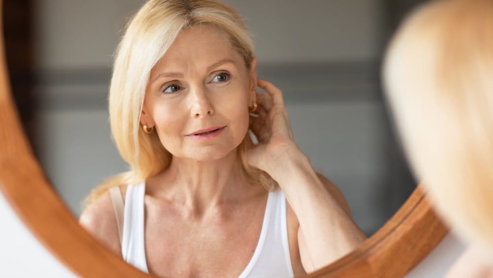 Esta es la rutina antienvejecimiento ideal a partir de los 50 años ...