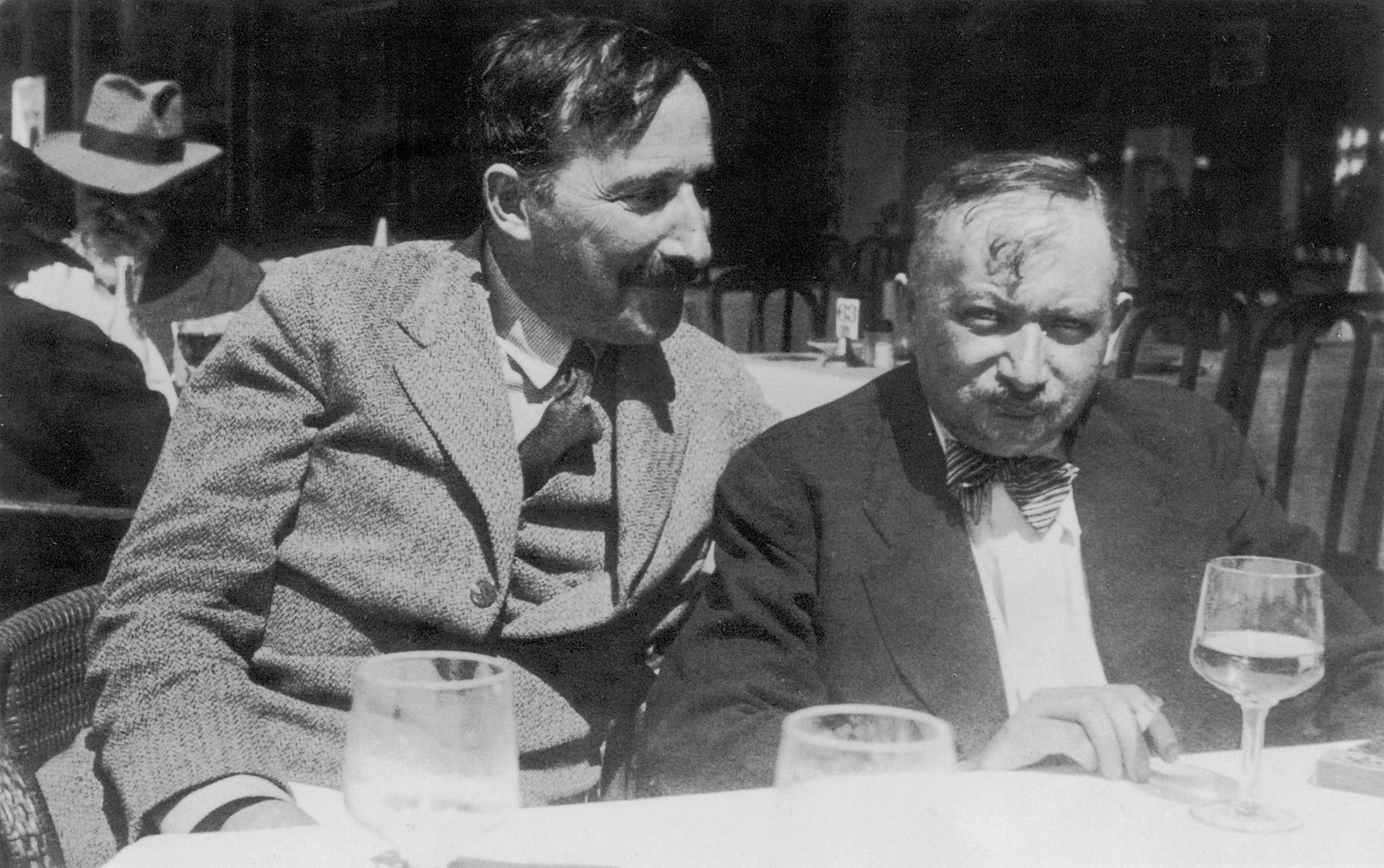 Six reasons why we love Joseph Roth | Culture | EL PAÍS English