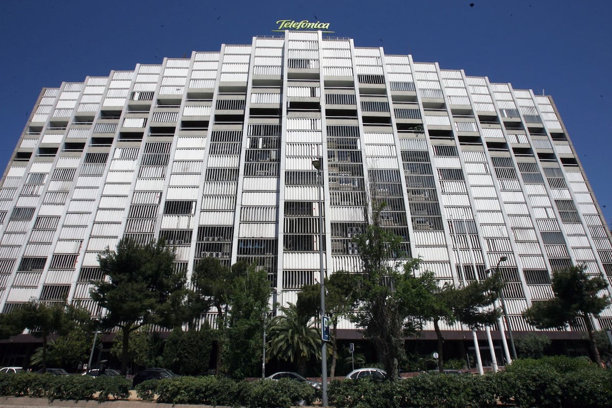 AstraZeneca se instalará en el edificio Estel, la antigua sede de Telefónica en Barcelona ...