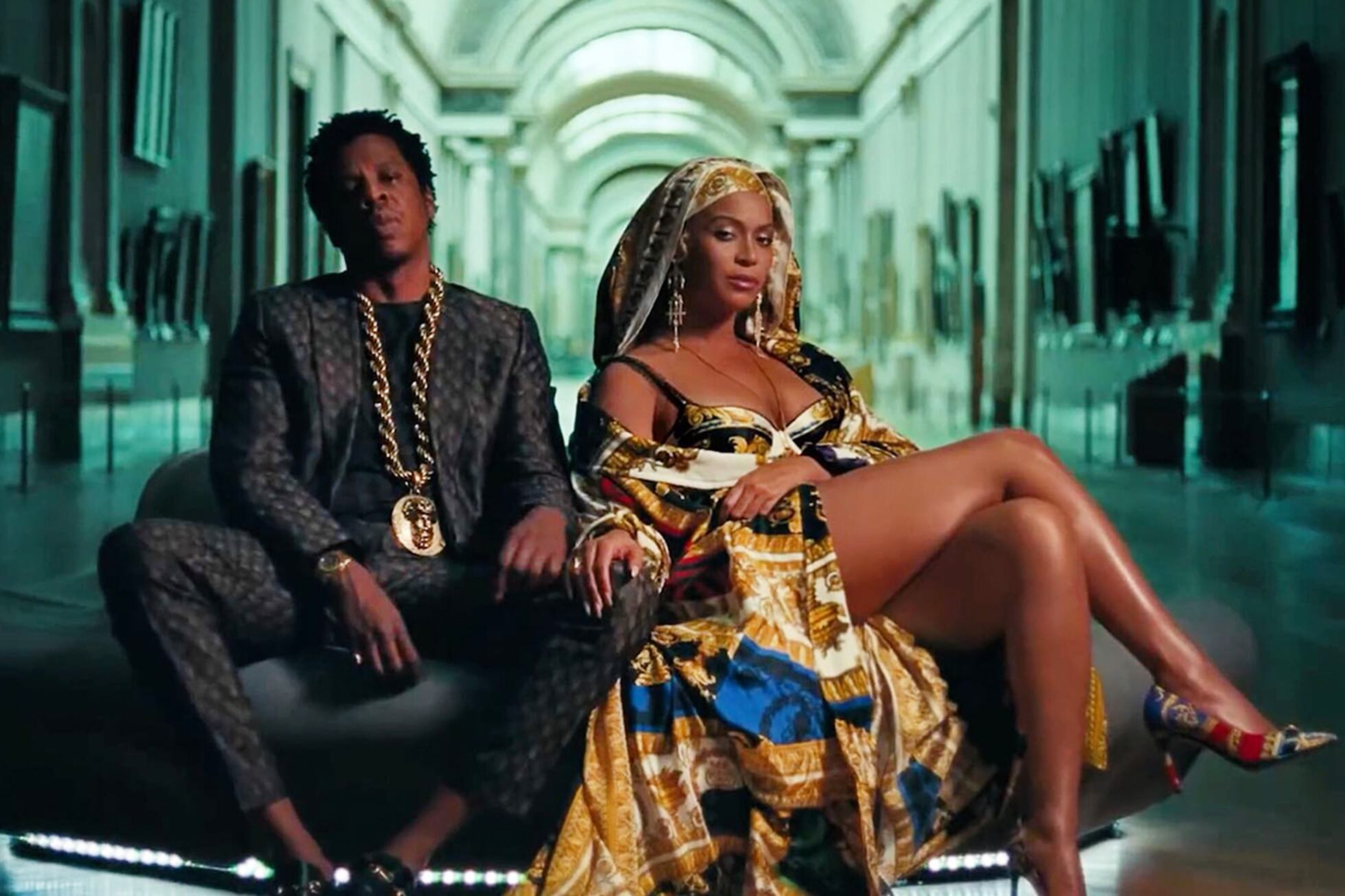 Todas las firmas que lucen Beyoncé y Jay-Z en el videoclip que ha revolucionado Internet | Fotos ...