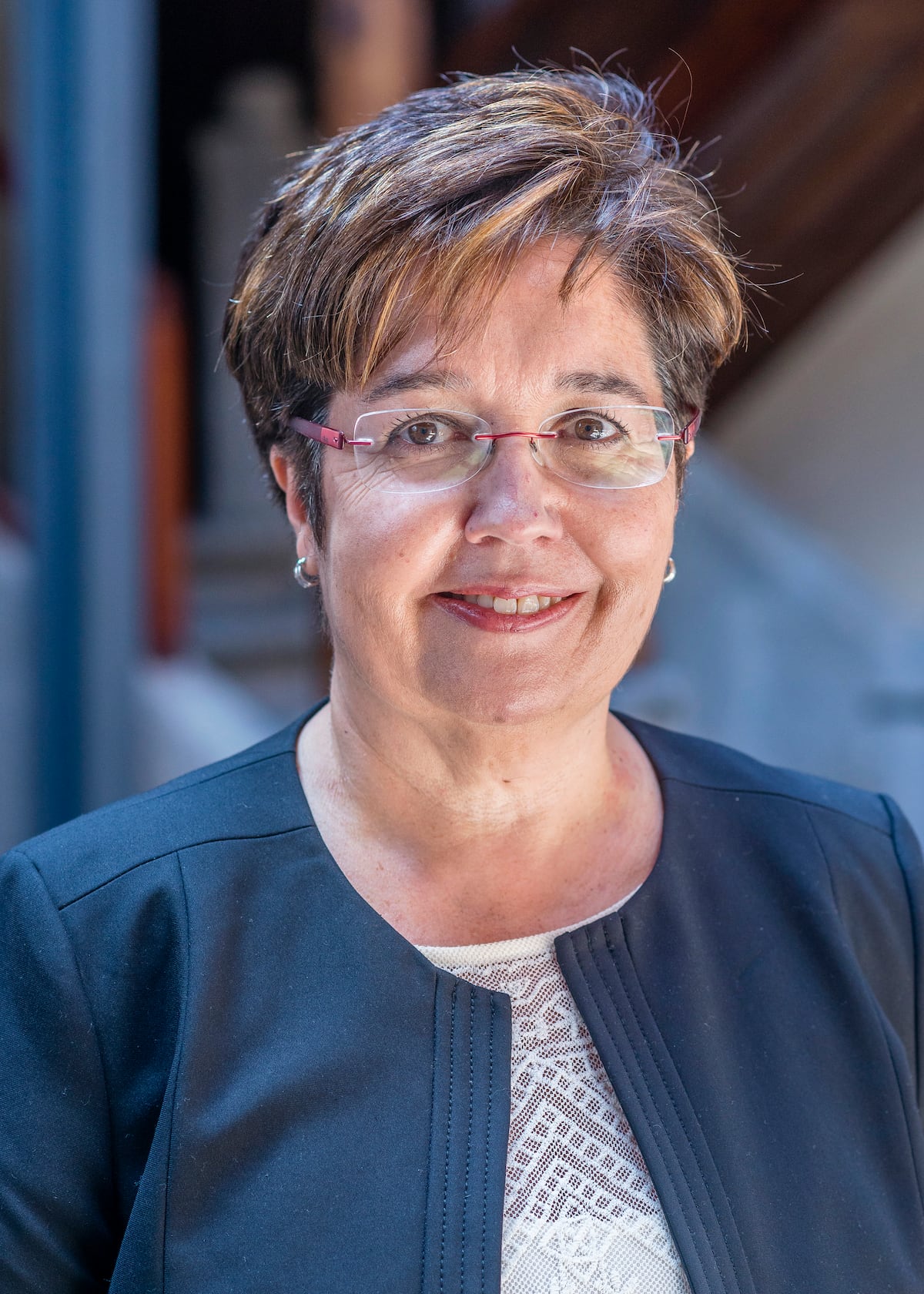 La filóloga Dolores Corbella, candidata por tercera vez a una silla de ...