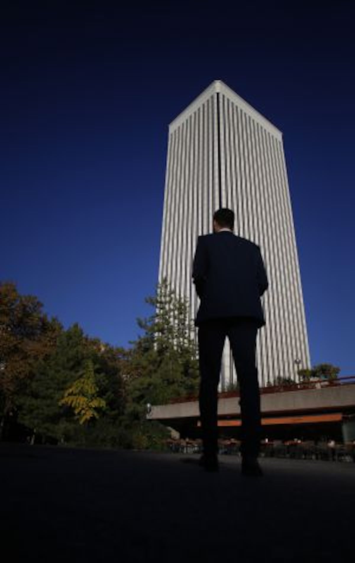 Spain – A great place to live, a terrible place to work? | Spain | EL ...