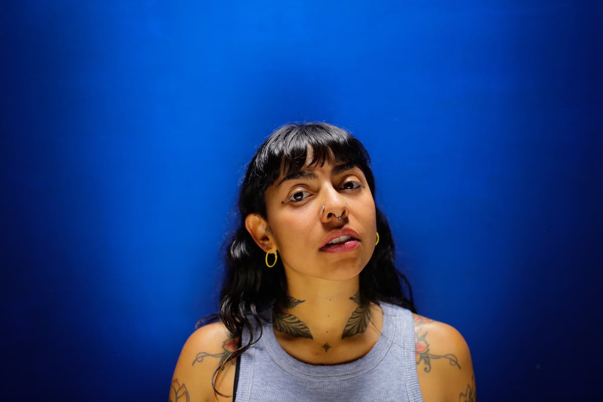 Festival Centro 2024: La Muchacha, cantautora colombiana: “Mi arma es cantar” | EL PAÍS América ...