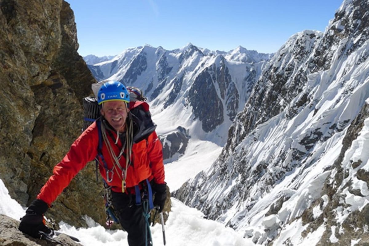 Simon Yates, el hombre que cortó la cuerda, el inspector de Hacienda y ...