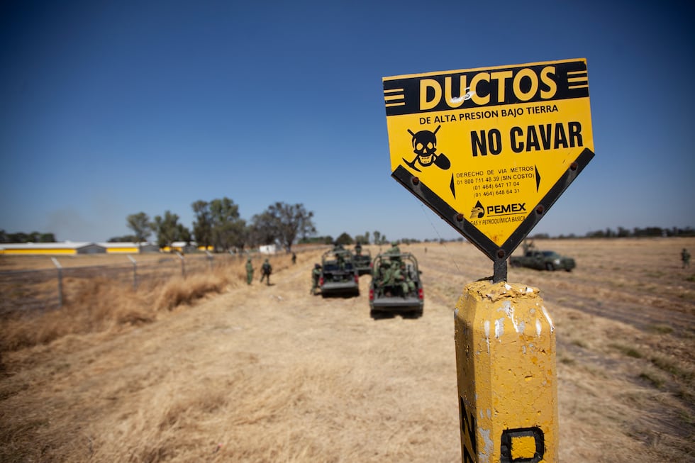 Bebahan tits leaked the moment I walked in the door she