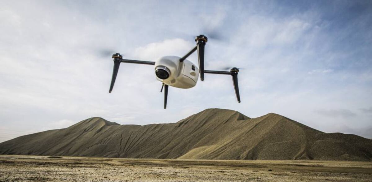 Fomento lanza un plan para multiplicar por diez el número de drones en ...