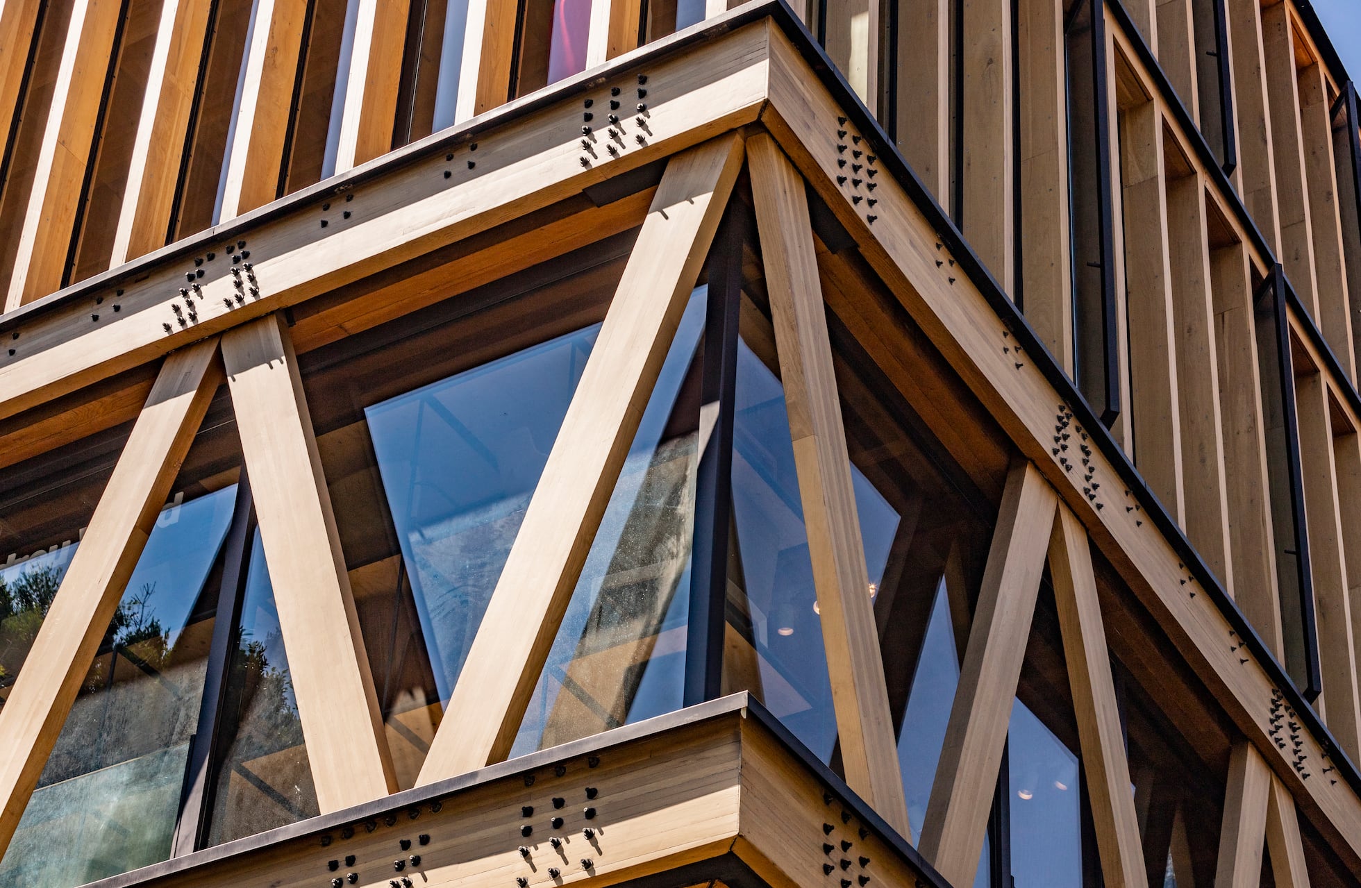 El primer edificio de madera de México está en Polanco y se llama ...